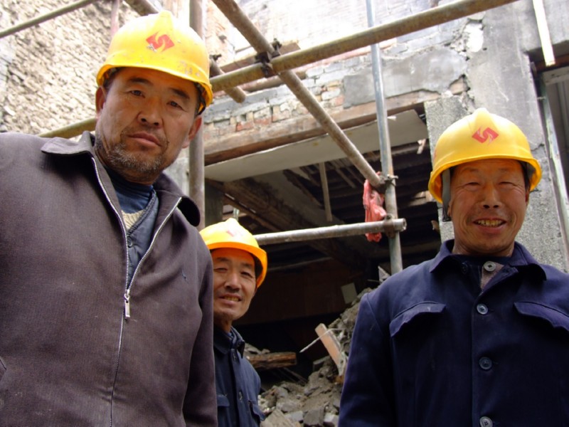Friendly Chinese Builders, Beijing, China – The Longest Way Home Travel ...